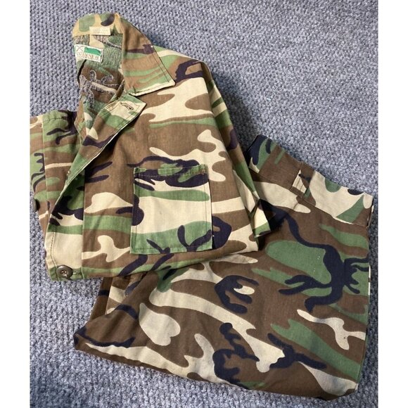 Game Winner | Jackets & Coats | Vintage Game Winner Sportswear Camo ...